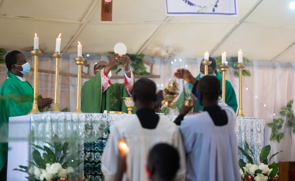 The Last Supper and Eucharist – A Profound Look at Holy Thursday ...